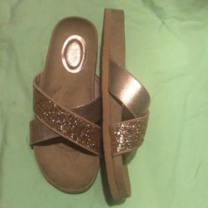 XOXO | Shoes | Sandals Girls Size 5m Rose Gold Man Made Materials New ...